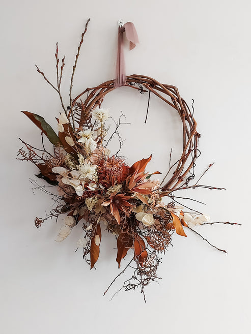 Bespoke Dried Flower Wreath - Large Grapevine Base – Bracken & Berry